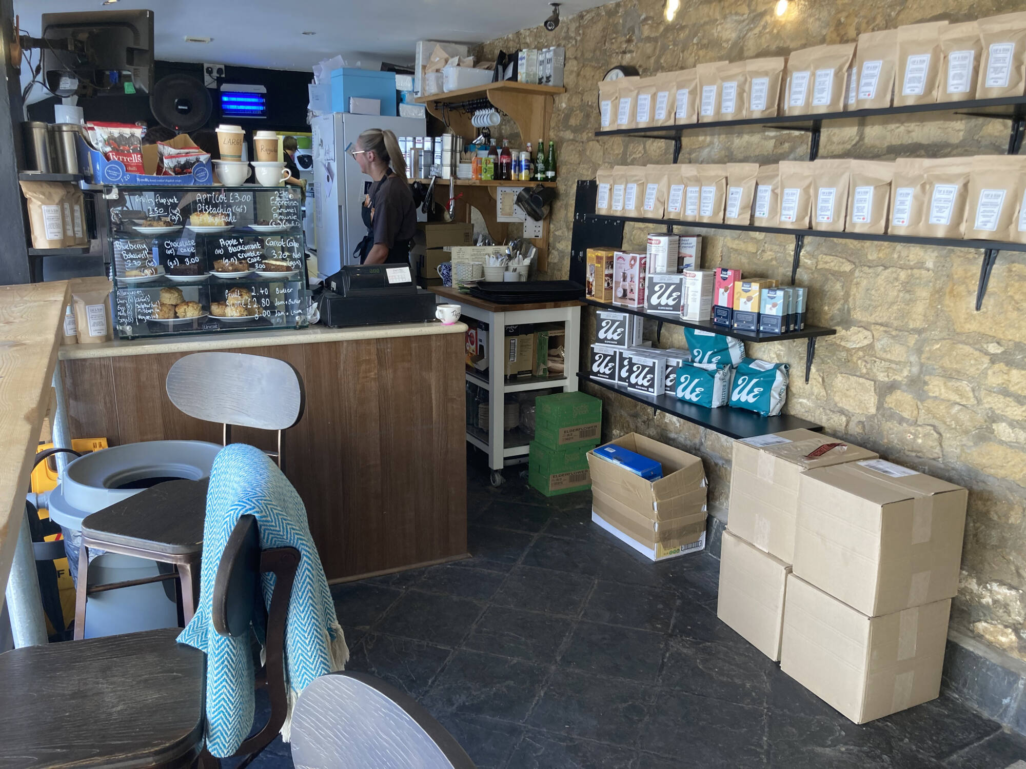 Leaf & Bean, Broadway - cafe reviewed and visited