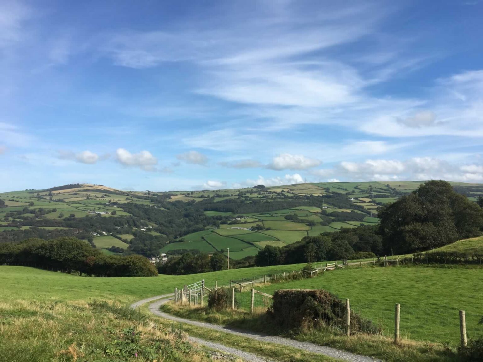 Snowdonia - Conwy Valley, Conwy and Llandudno - circular road cycling ...