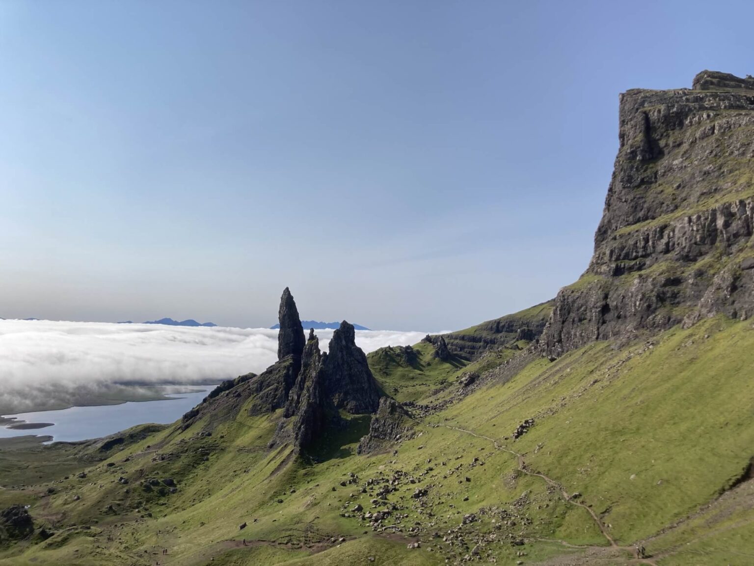 Isle of Skye - Trotternish Peninsula and Quiraing - circular road ...