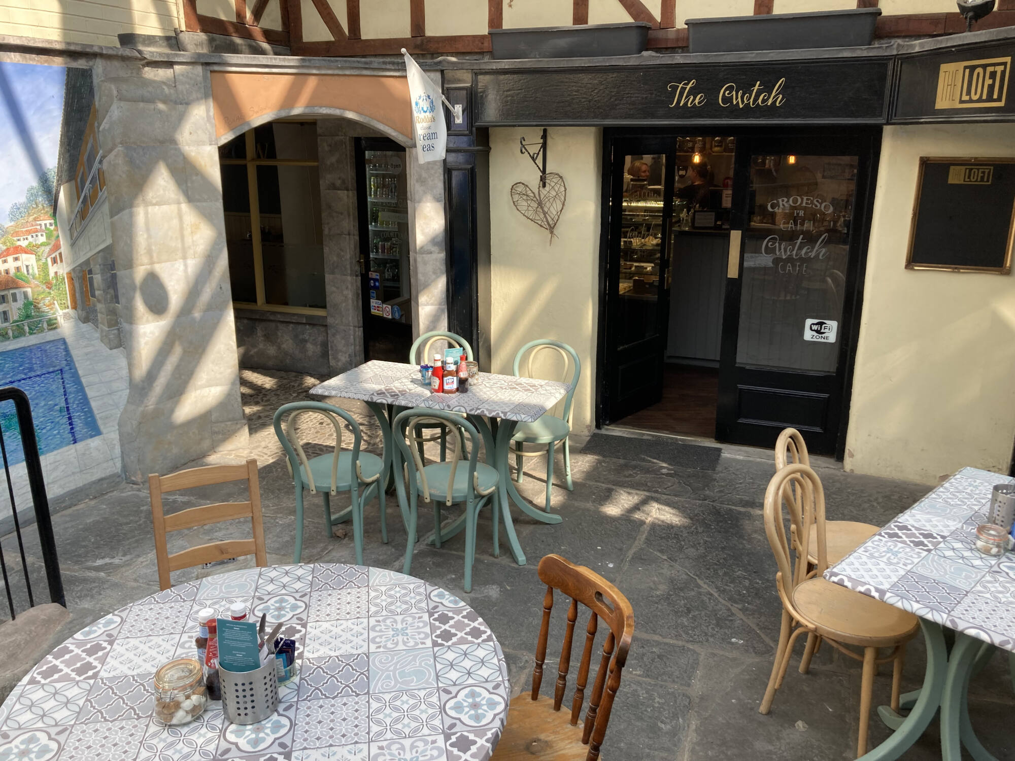 The Cwtch Cafe, Builth Wells - cafe reviewed and visited