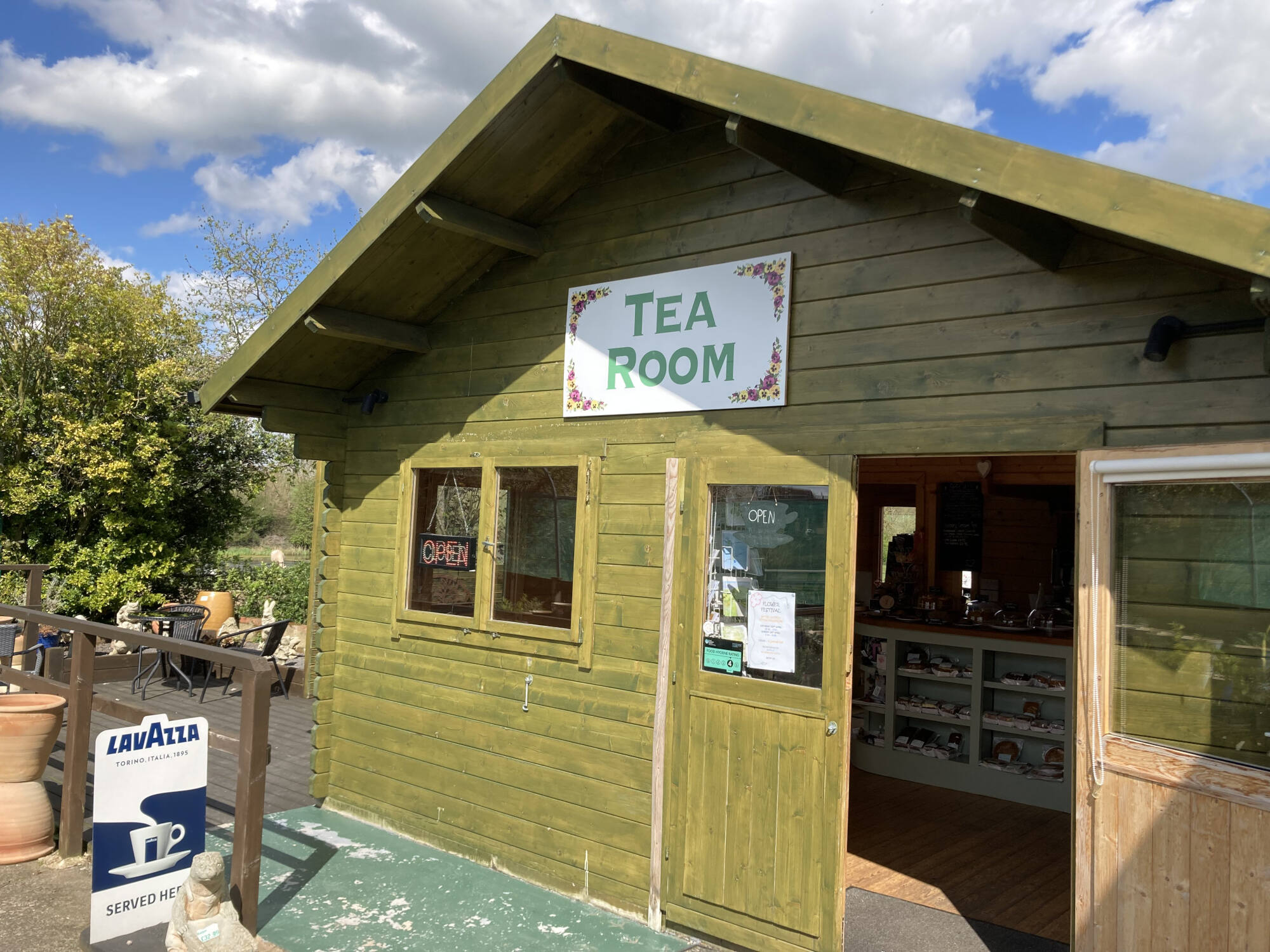 Springridge Nursery and Tea Room, Crowle - cafe reviewed and visited