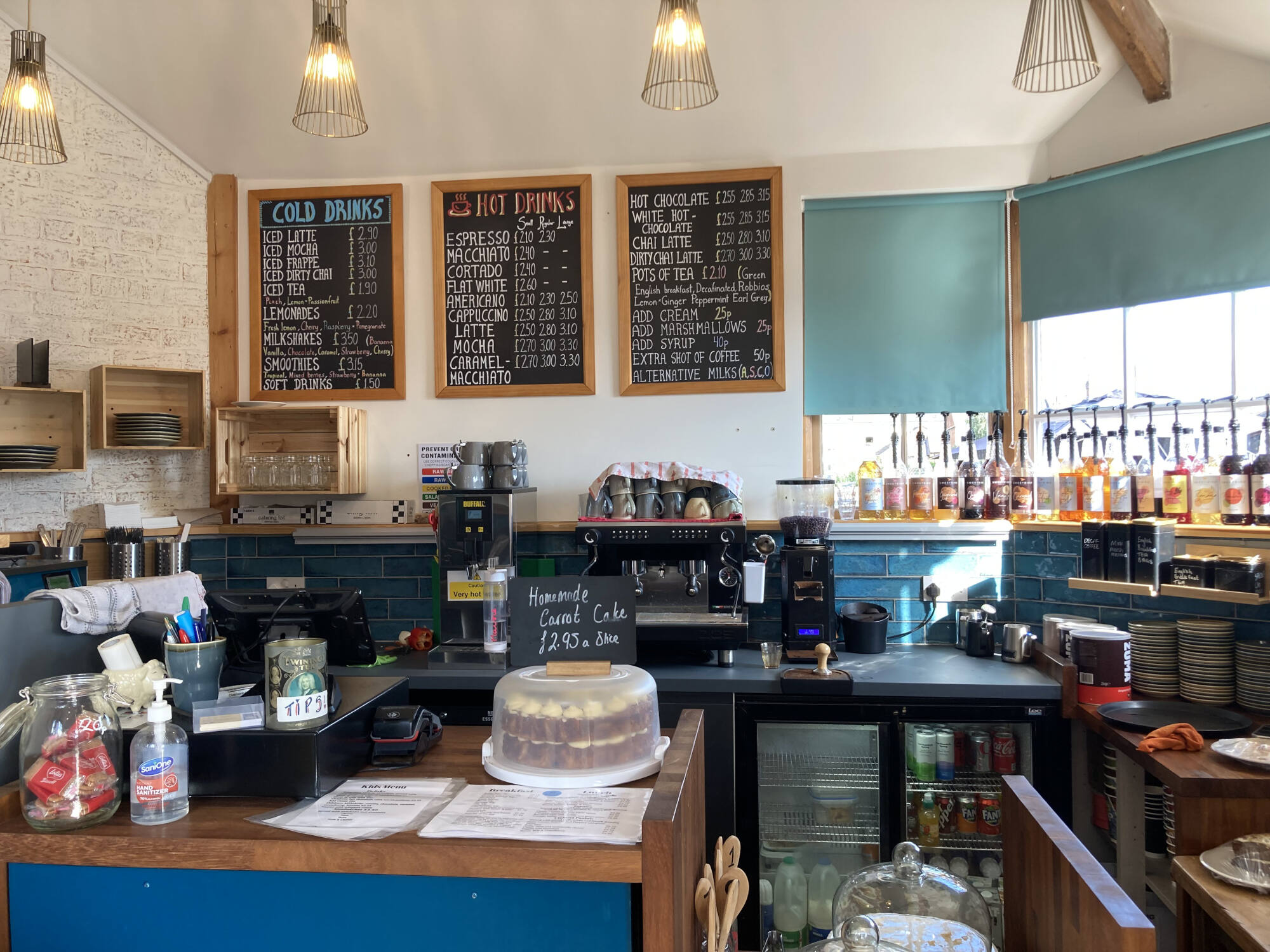 Maisie's Courtyard Cafe, Tewkesbury - cafe reviewed and visited