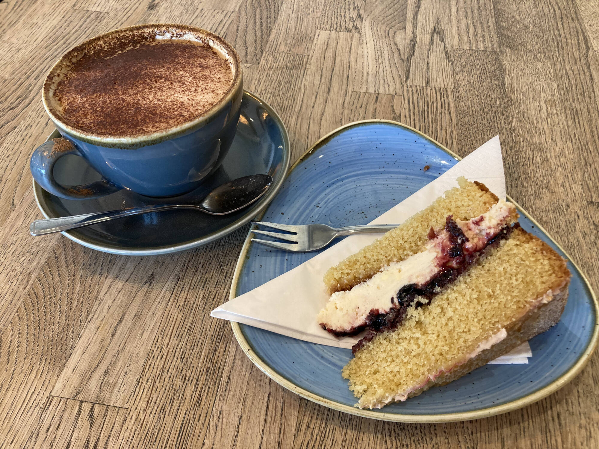 Cotswold Farm Park Cafe, Guiting Power - cafe reviewed and visited