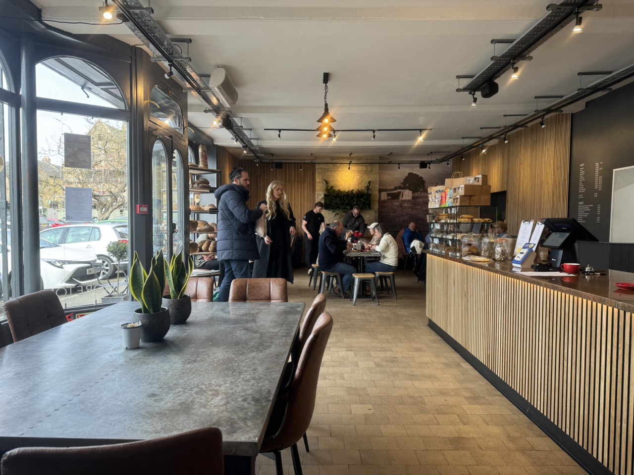 Lynwood & Co Cafe, Moreton-in-Marsh - cafe reviewed and visited